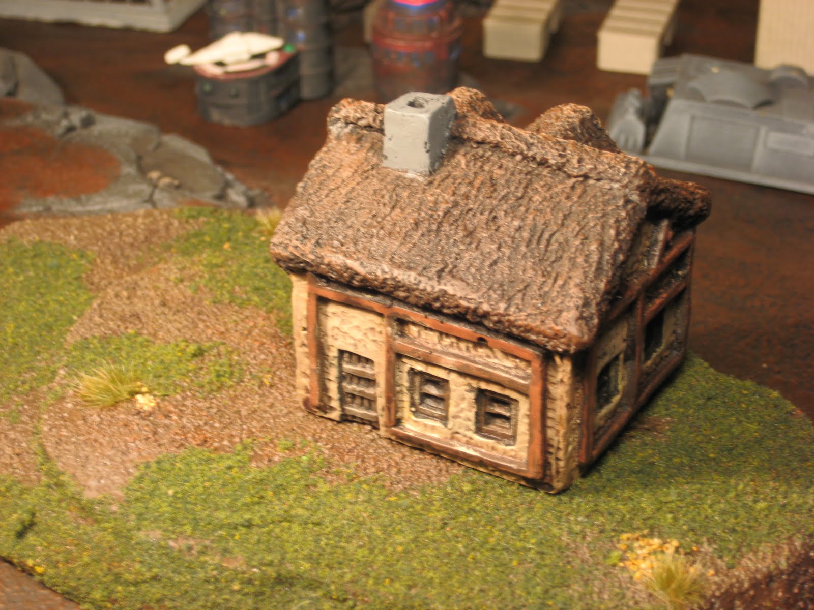 Doc Simians 15mm Hovel: JR Miniatures #1524, "1/2 Timbered Thatch House ...