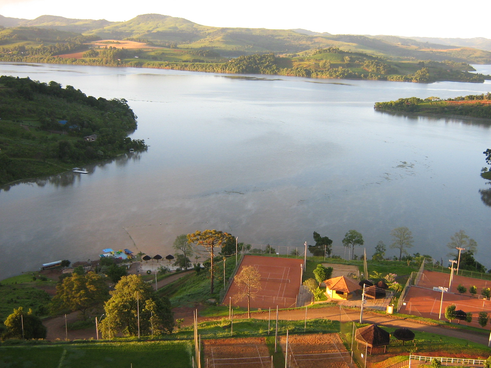 Desassossegos: VIAGEM ÀS TERMAS DE ITÁ/SC.