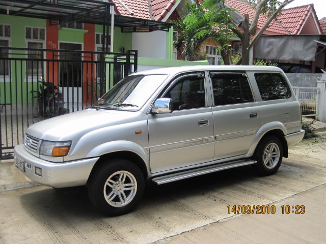 Good News: Dijual Mobil Bekas 1998 Grand Rover Ace Kijang Kapsul Toyota