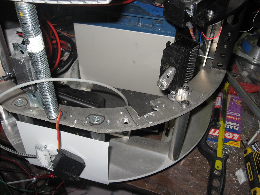 Paul's R2-D2 Project: Part 3: Building a computer interface arm for R2-D2