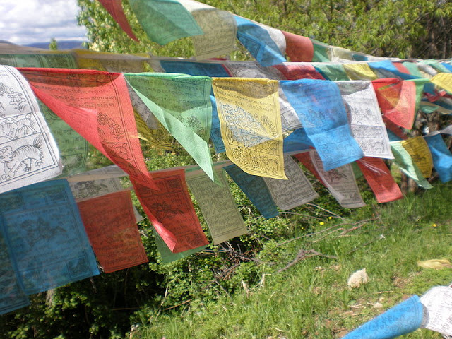 Lisa Kerpoe: Prayer Flags