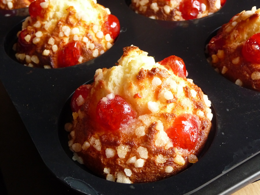 SiliconeMoulds.com Blog: Crown Muffin Moulds are HERE and now available ...