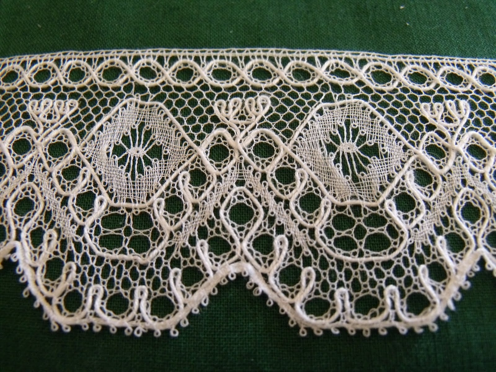 MIRASOLACE: Summer Lace