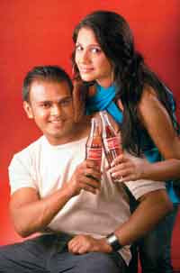 Sri Lankan Actors Images: Popular Actros Suraj Mapa's Photos