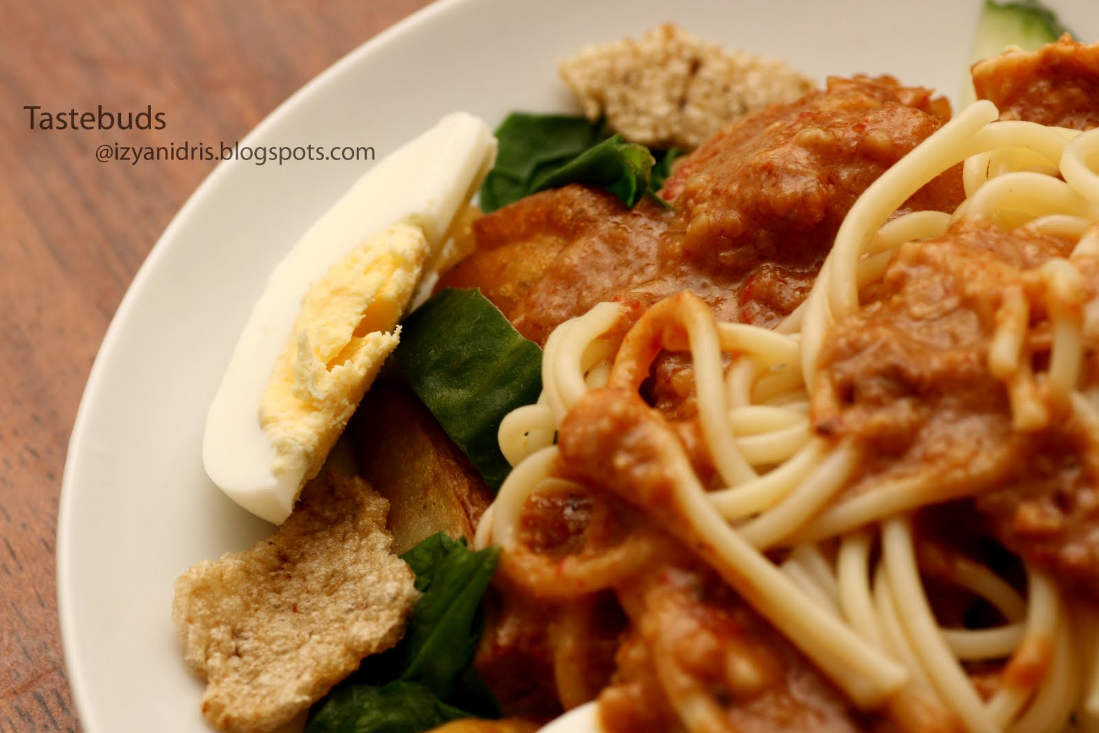 TASTE BUDS: Mee Rojak