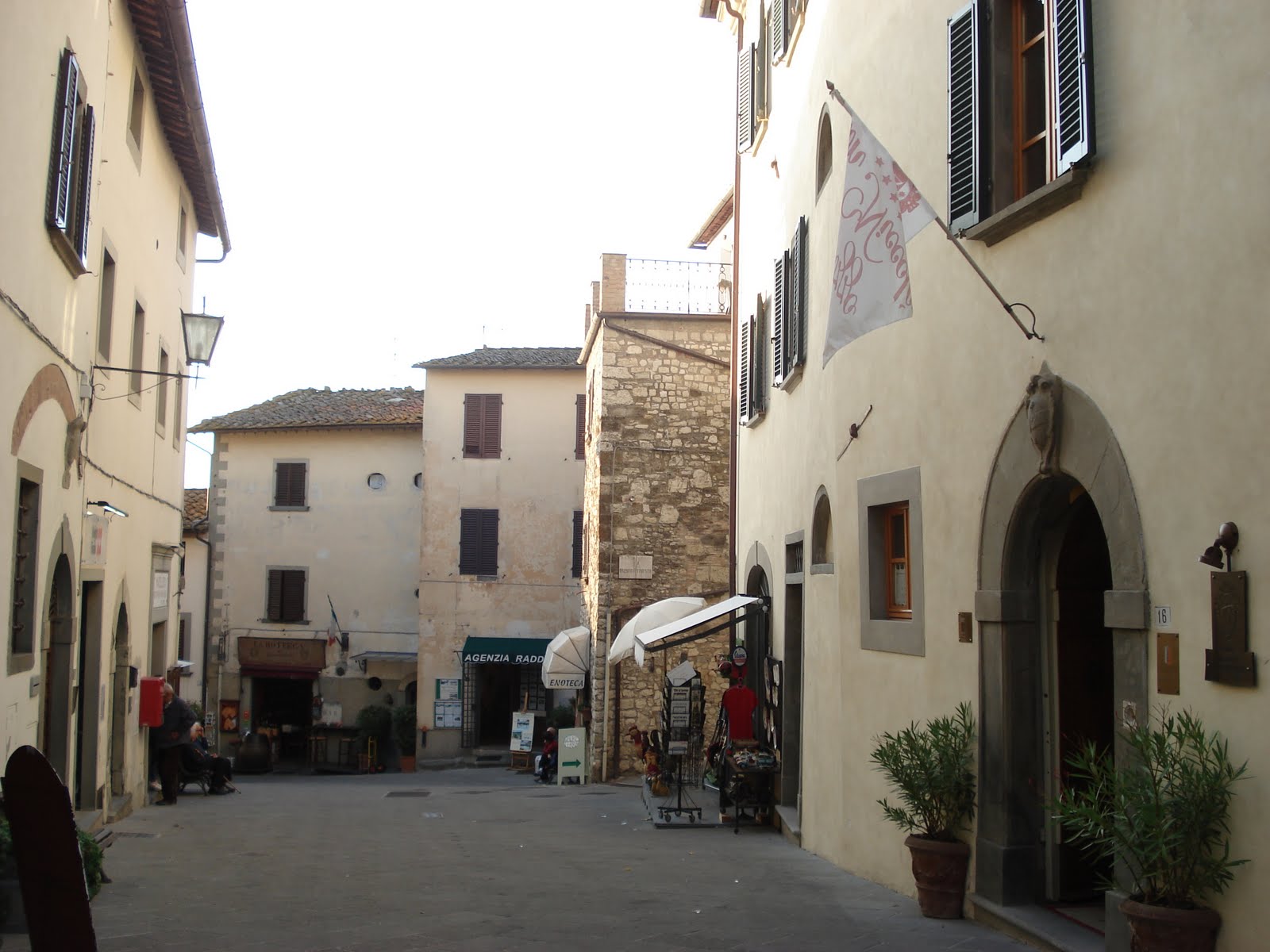 Womens Travel Network.ca: Radda in Chianti, Italy