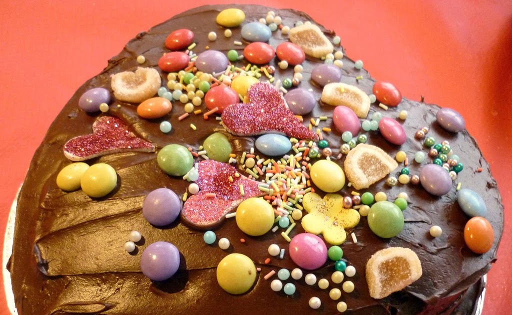 My sugar coated life...: My own personal cake!