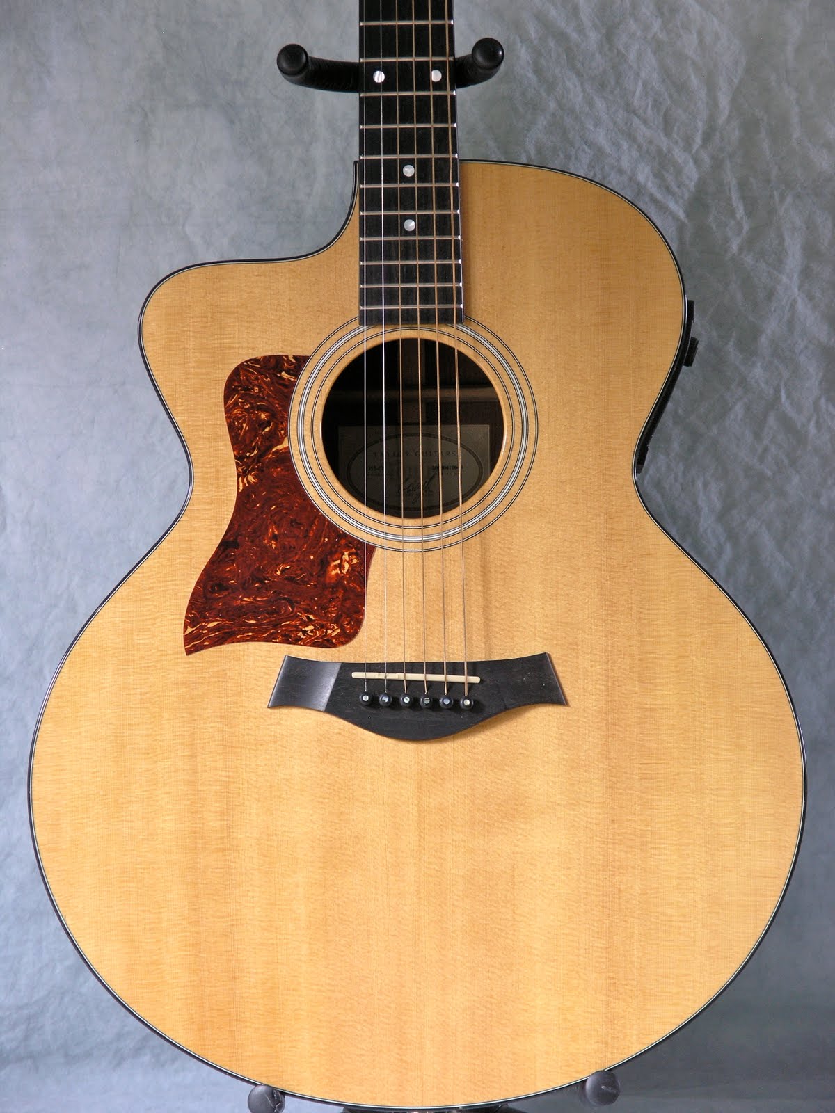 Jerry's Lefty Guitars newest guitar arrivals. Updated weekly!: Taylor ...