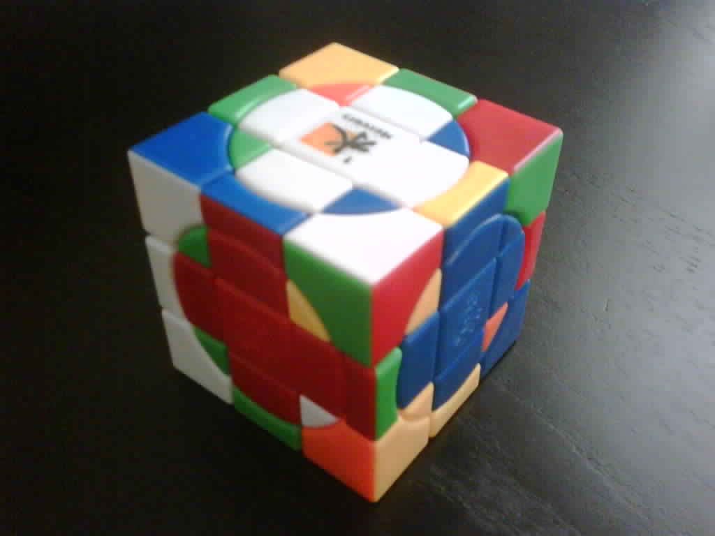 Useless Hobby: New Circle Cube Puzzle