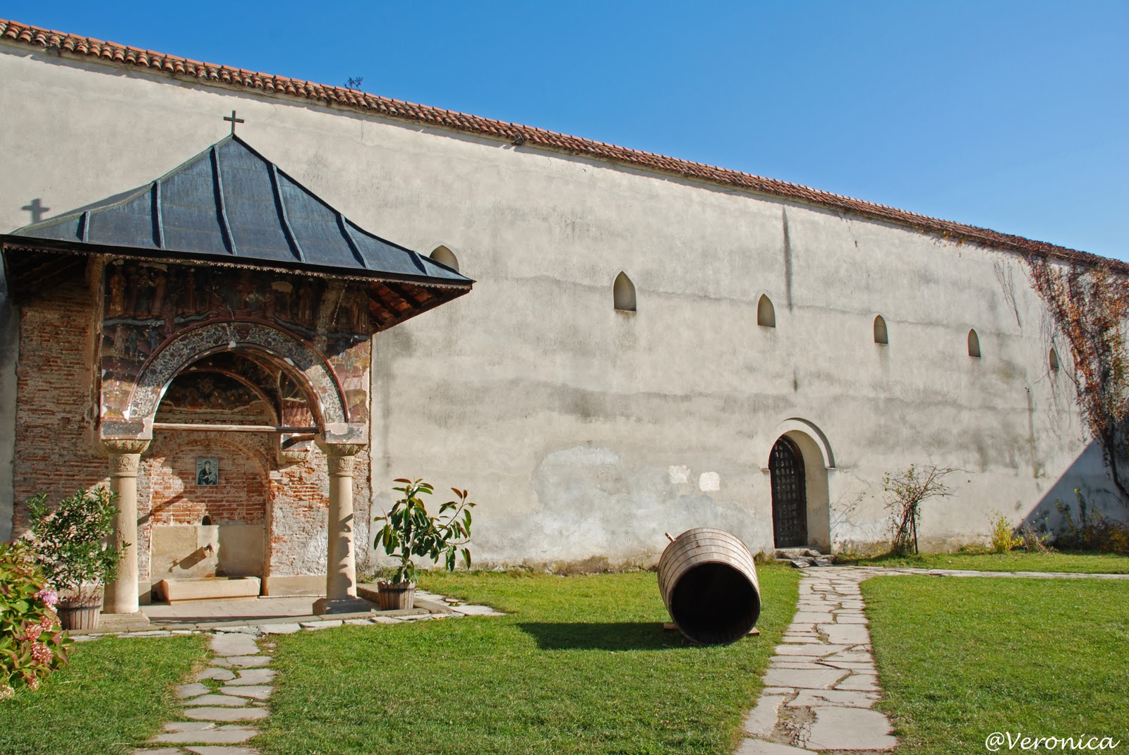 Veronique's photos: Manastirea Horezu/ Horezu Monastery