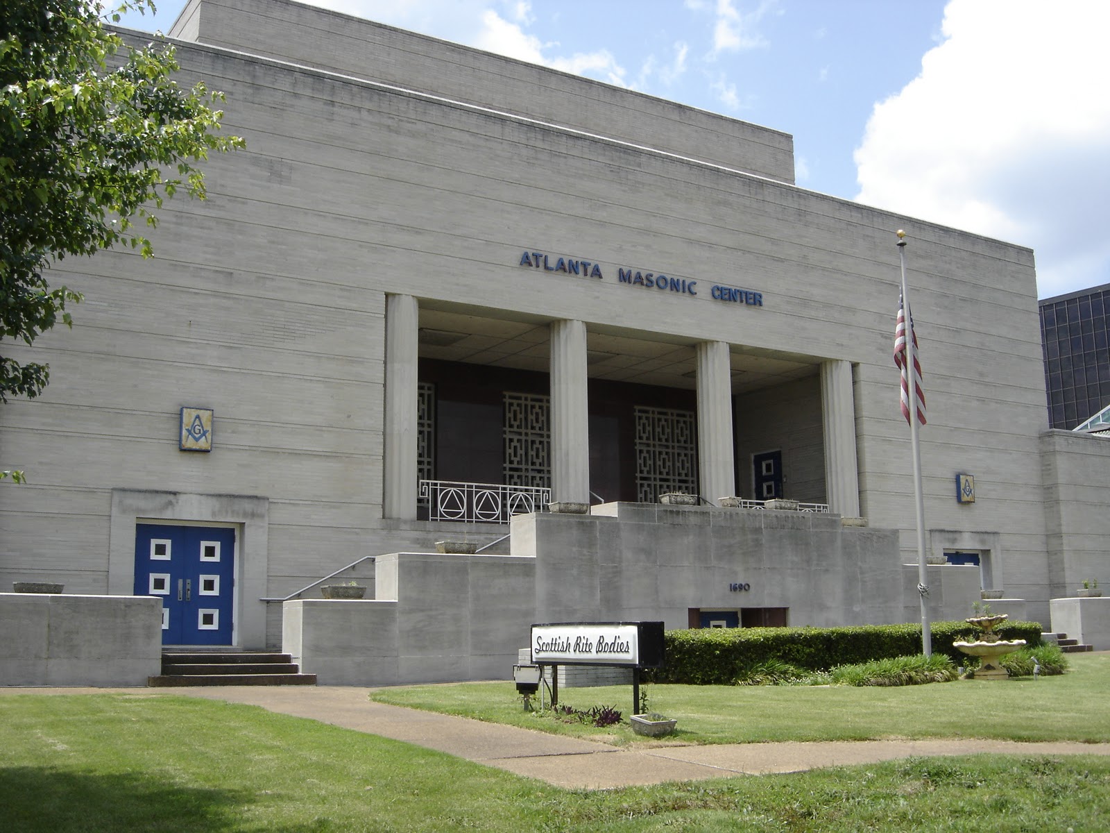 Places To Go, Buildings To See: Masonic Temple - Atlanta, Georgia