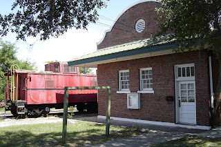 Places To Go, Buildings To See: Friendship Park Train Depot ...