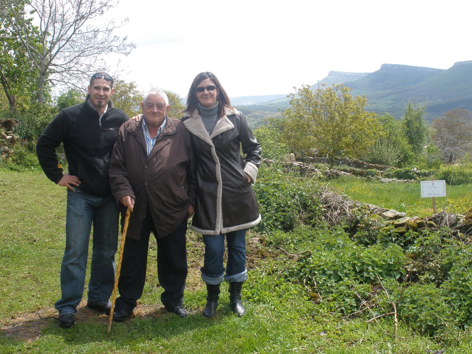 REDONDO DE LA SONSIERRA: ¡SOMOS TERRATENIENTES DE REDONDO!