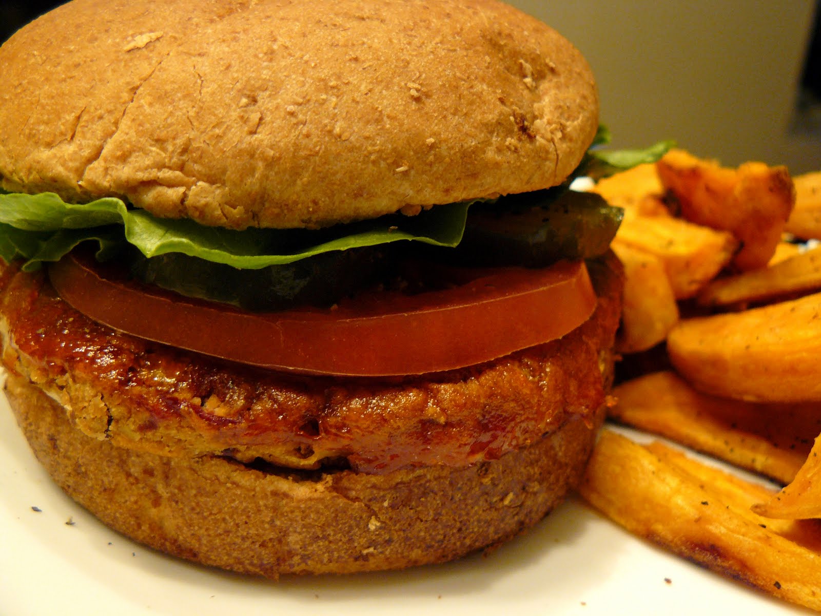 Nourish Me Vegan: Bean Burgers and Blogrolls