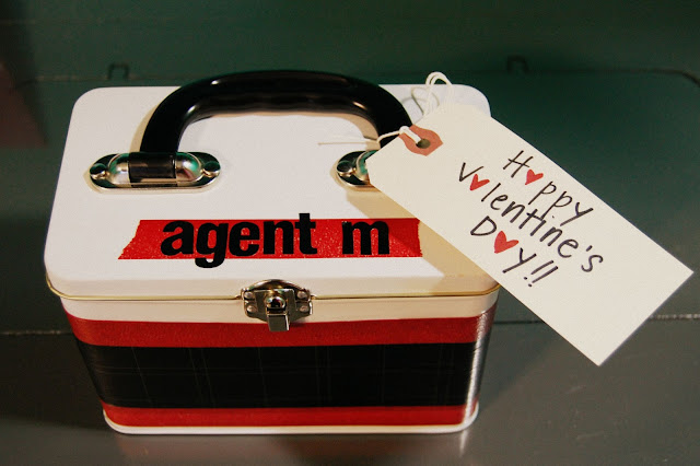 kristy.makes: diy: secret agent box