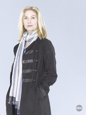 V (2009), remake de V - Invasión extraterrestre