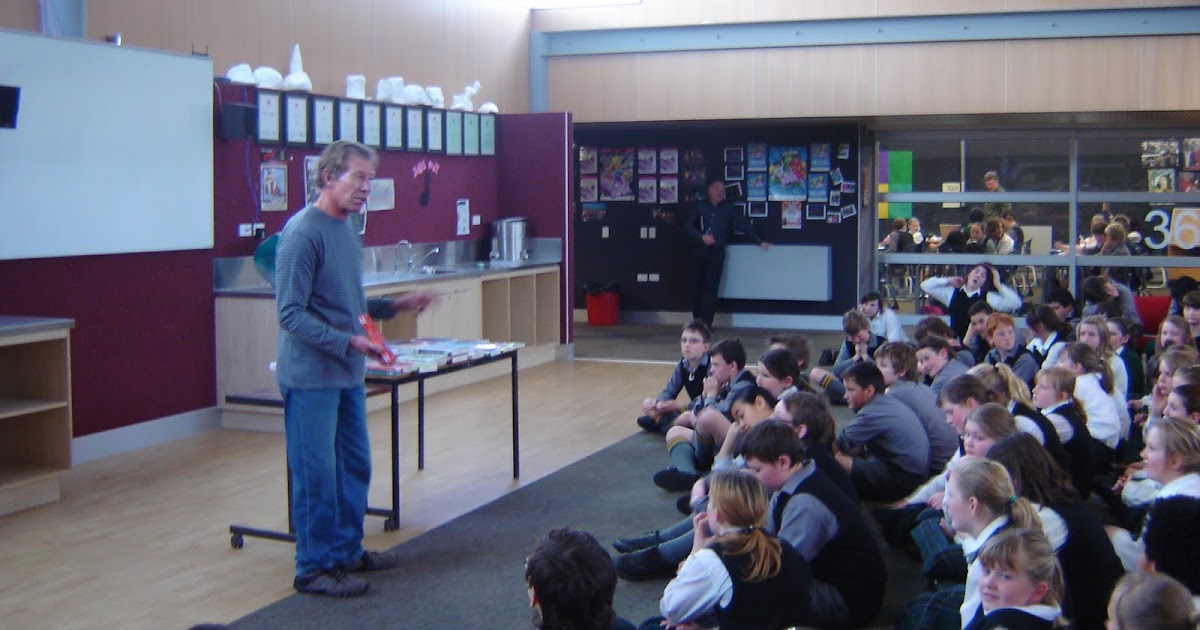 Verdon College News: Book Reviewer Visits Verdon