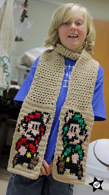 Multibeavo's World: Free Crochet Pattern Super Mario & Luigi Scarf