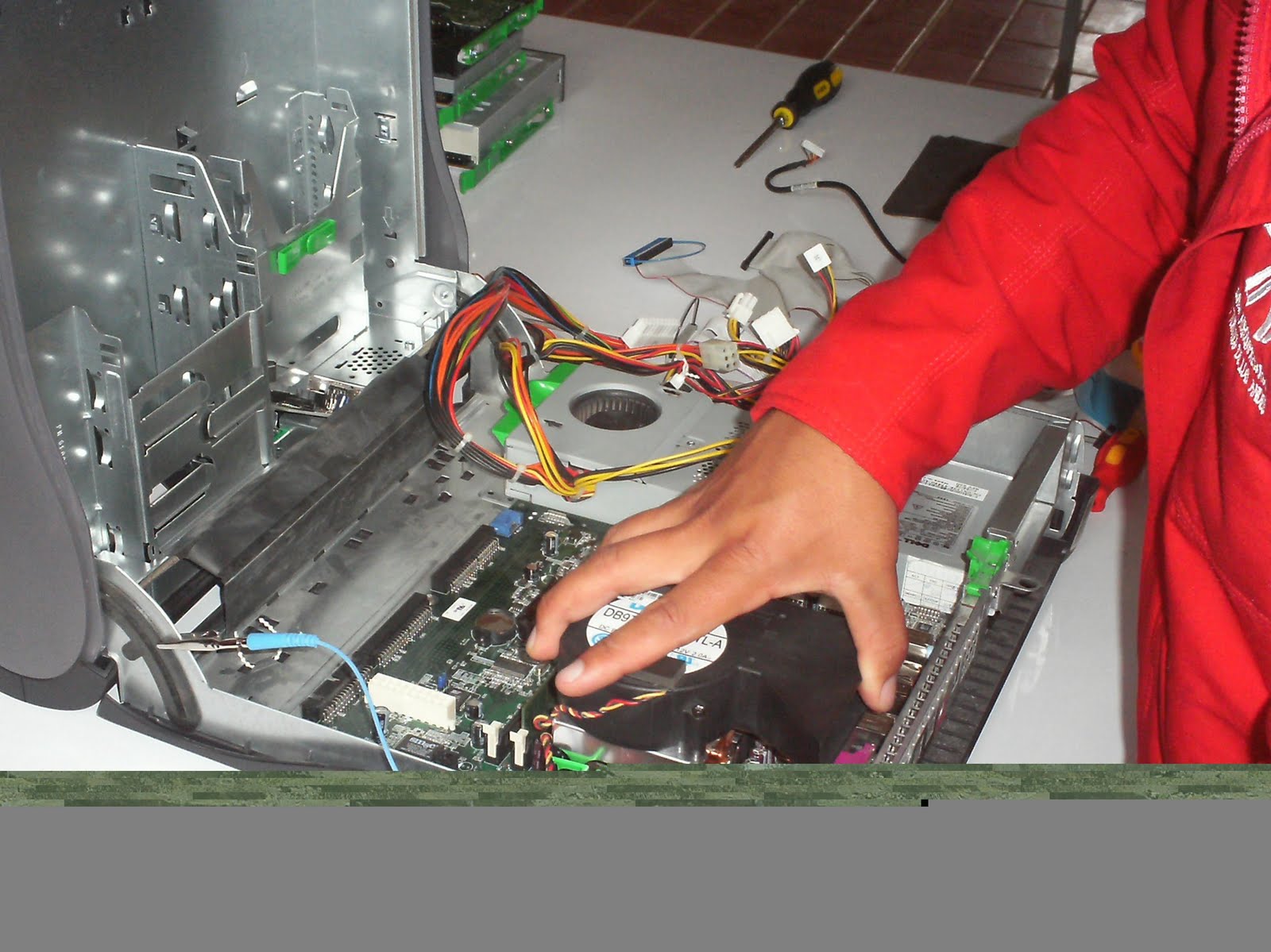 ensamble y desensamble de un computador: utiles para desensamblar y ...