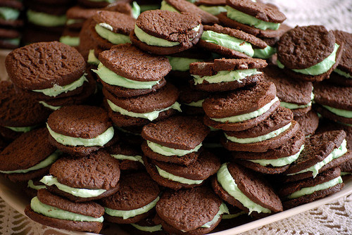 V ;: Let's make some delicious looking cookies!