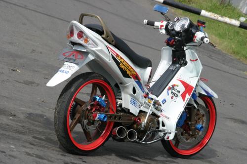 Modifikasi Yamaha Vega R 2014