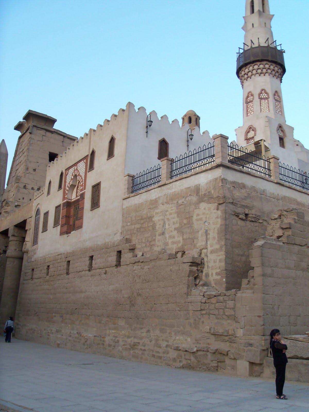 Ndial's Year in Europe: Luxor!!