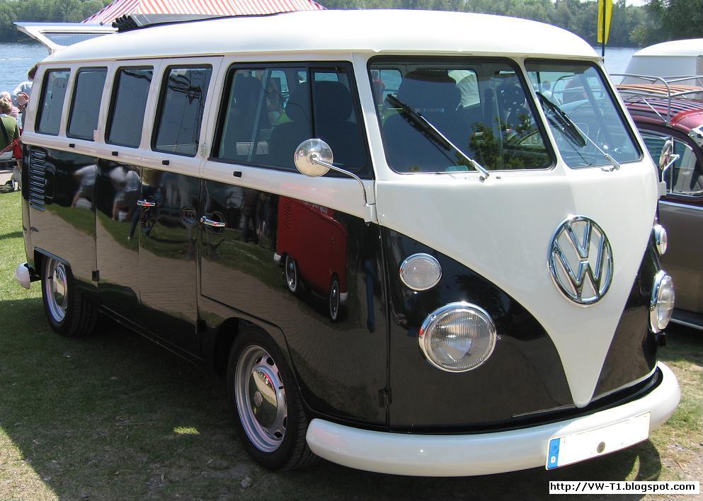 Porsche-T1: VW Bus T1 mit 3,6 Liter Porsche 993 Turbo Motor