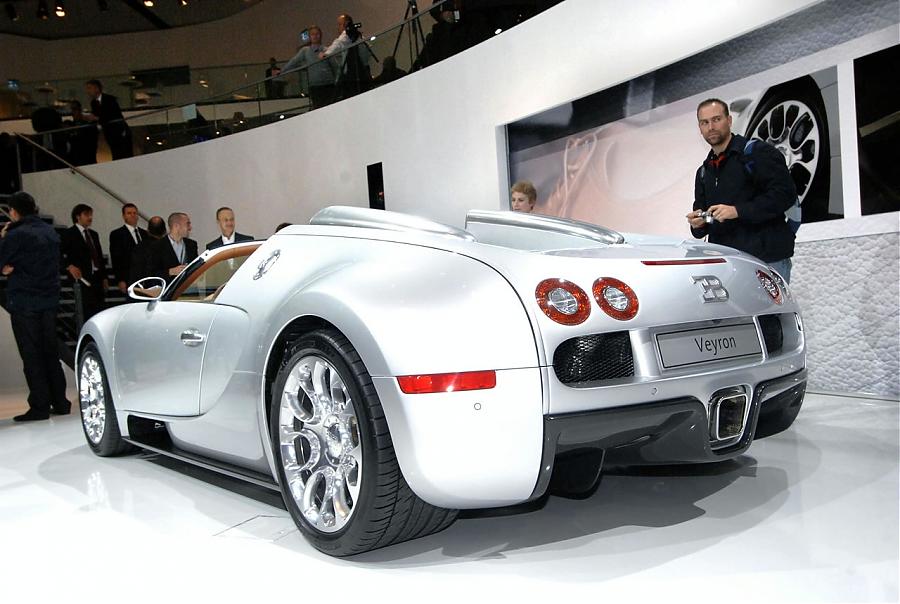 Amazing Modified Cars: Veyron
