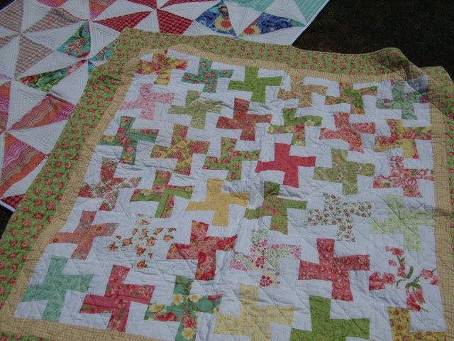 Magic Valley Modern Quilt Guild: Pinwheels in July