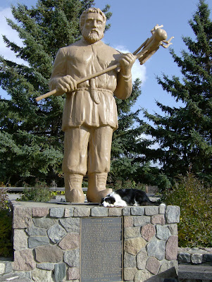 1000+ images about St Urho Statues on Pinterest | We, Sculpture and ...