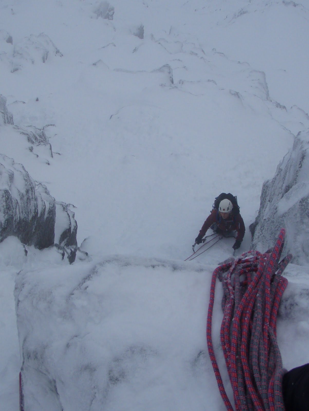 Hunter Mountaineering Courses and Guiding | Central Gully Right-Hand