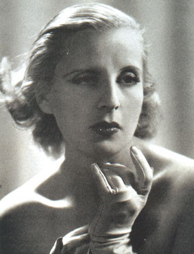 solitary dog sculptor: Painter: Lempicka Tamara. A heavy women of arts ...