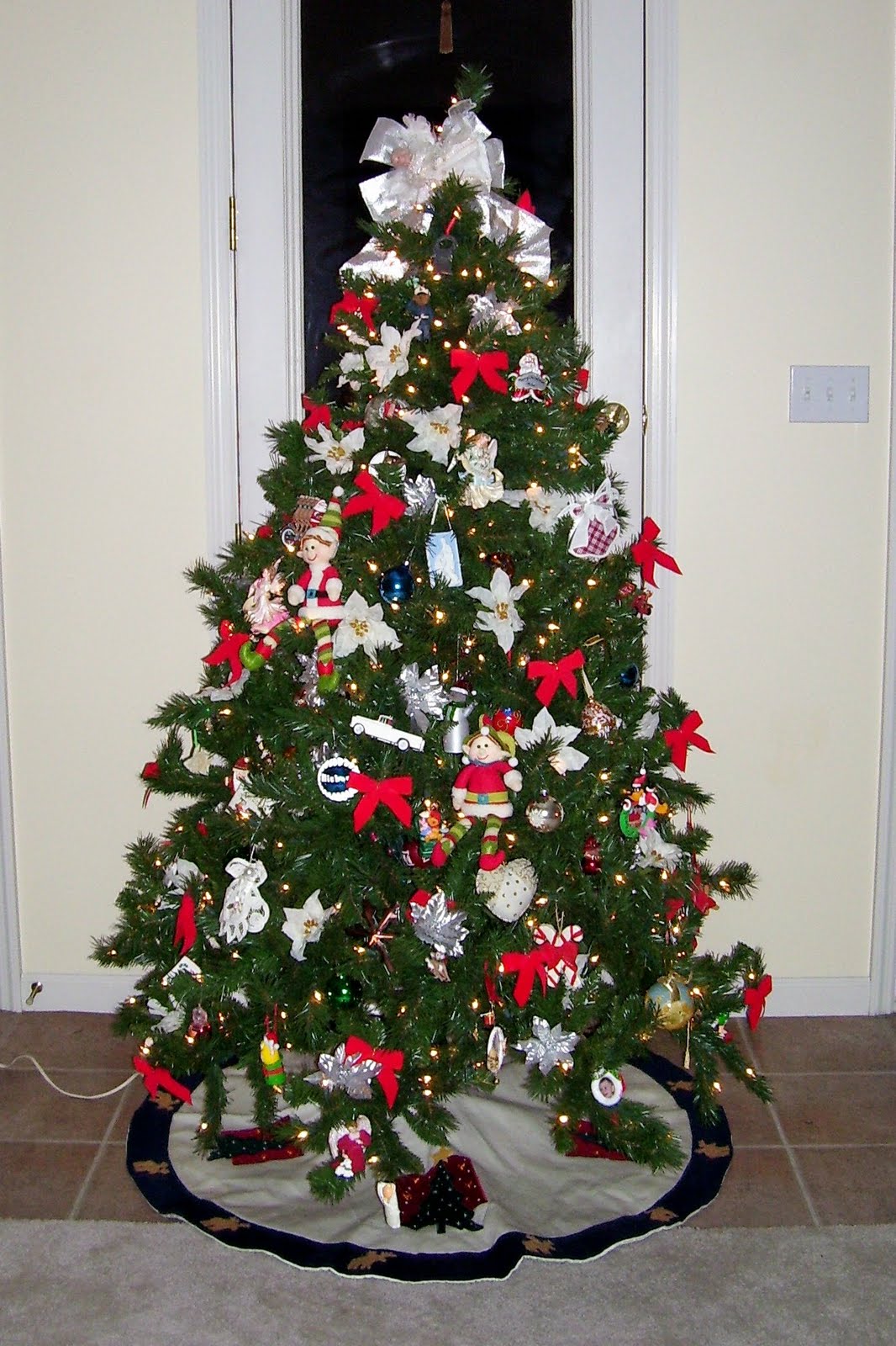 Elf Mischief - Mission Christmas Tree