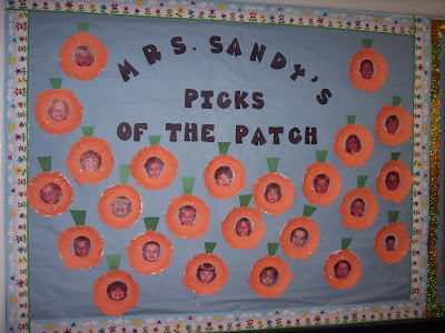 LIVE LAUGH LOVE: Pumpkin Patch Bulletin Board