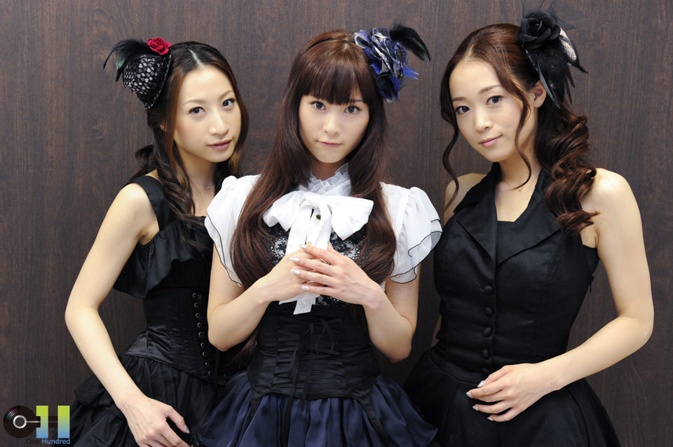 Yuki's Journal: Japan's singer(s) that really impressed me in 2010