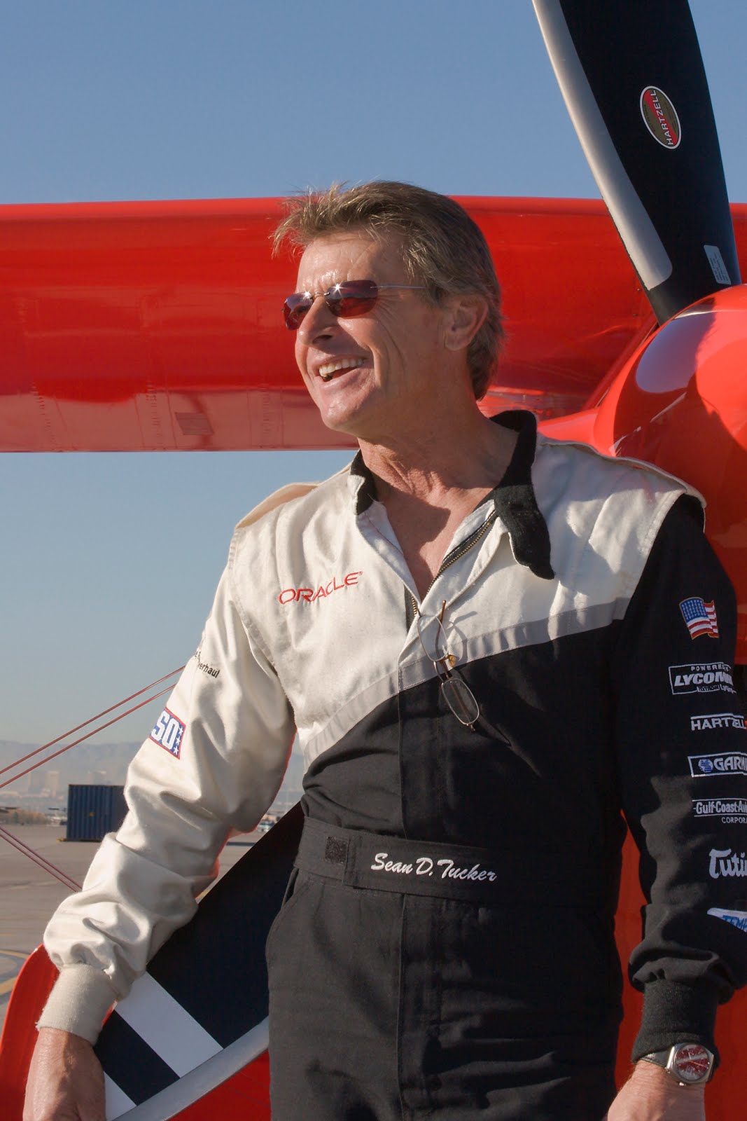 Aviation News: Sean D. Tucker on the Oprah Show