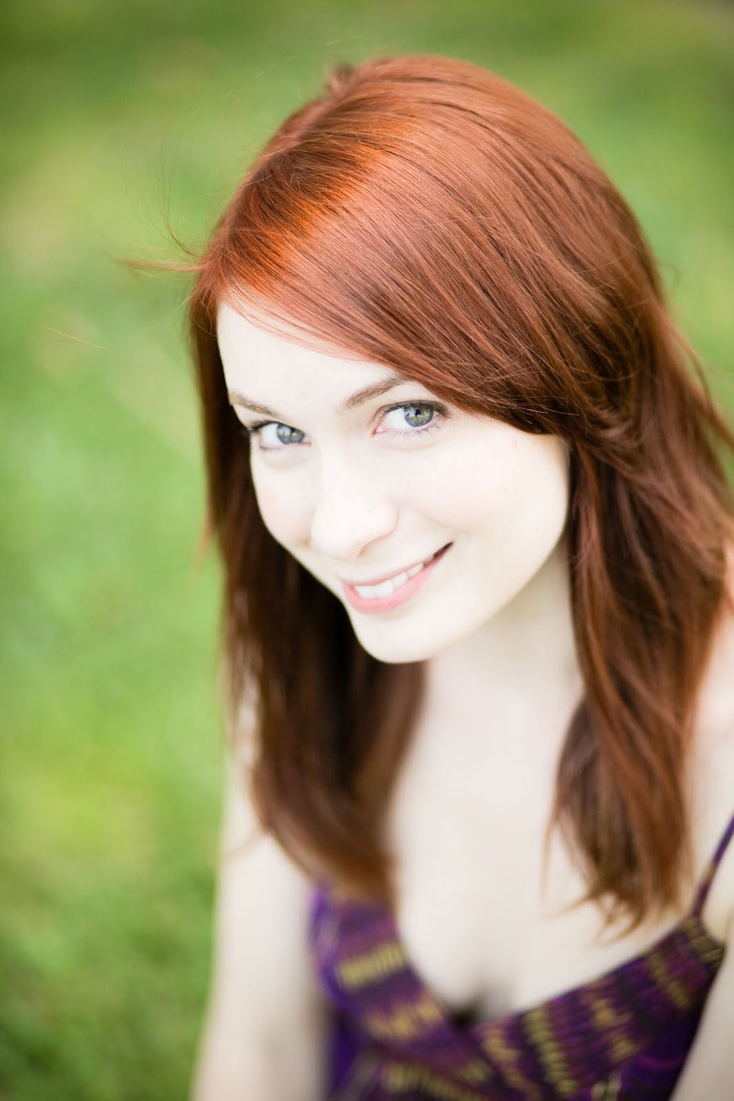 The Hot Girls You Don’t Know About: Felicia Day – Eric J. Juneau