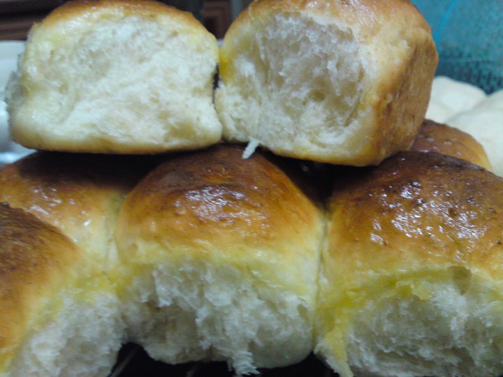 DARI DAPUR ORANG KAMPUNG: ROTI NAIK a.k.a ROTI MANIS