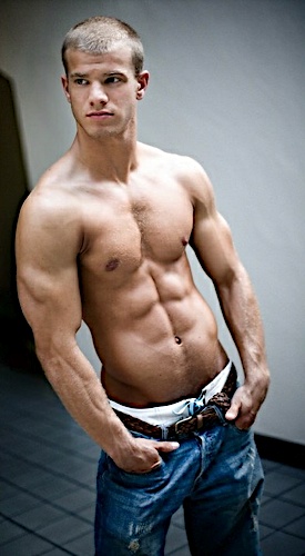 Modelos Masculinos Dos - Male Models 2: Modelo Maculino de hoy: Evan ...