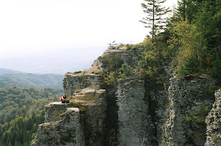Cariera de sulf din Munţii Călimani: 1.2. GEOLOGIE
