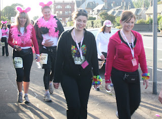 All in the life of me, budgie and friends: Edinburgh Moonwalk marathon ...