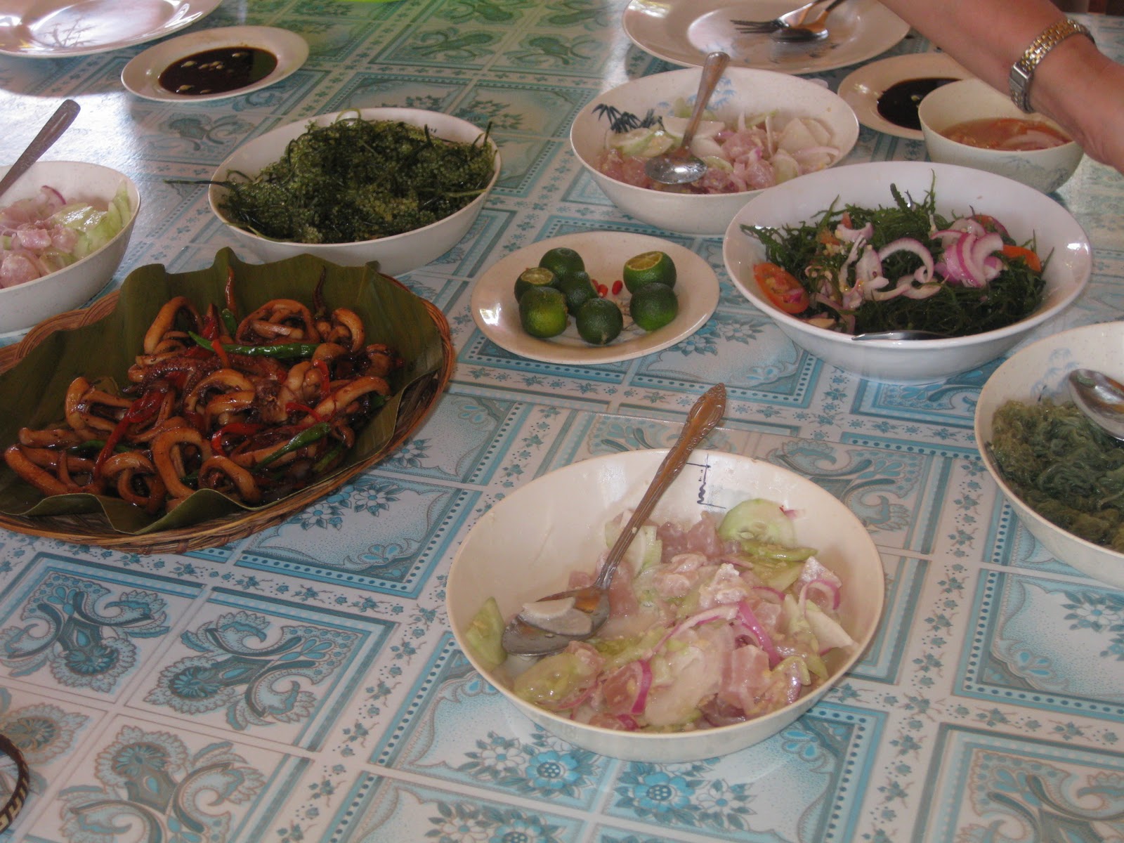 Welcome To My Truth: Davao Food Trip: Liza's Store @ Times Beach