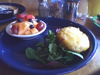 hopeless foodie: Quick Bites: The Red Hen Cafe