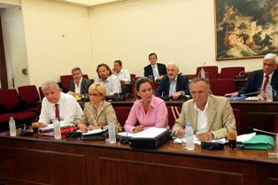 Ε Μ ΠΡΟ Σ... για Ανάπτυξη !: 25/7/10 - 1/8/10