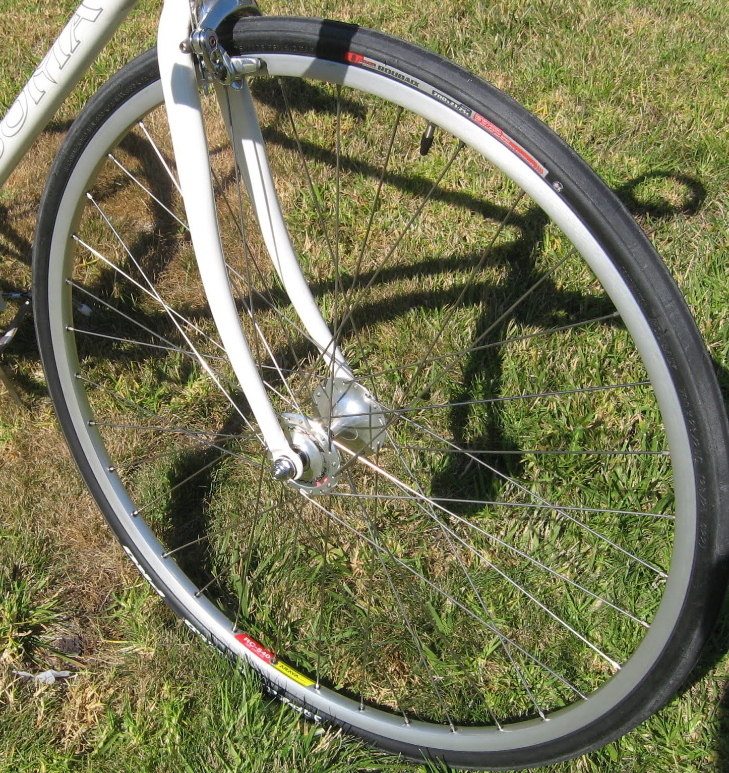 The One Speed Biker: Araya Rims, Gold 16b to RC-540; No More Tubulars!
