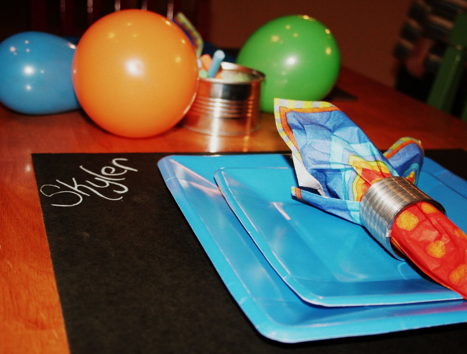 Moore Minutes: COLOR Dinner Party for KIDS