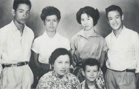 Roast Pork Sliced From A Rusty Cleaver: Bruce Lee Family Photos