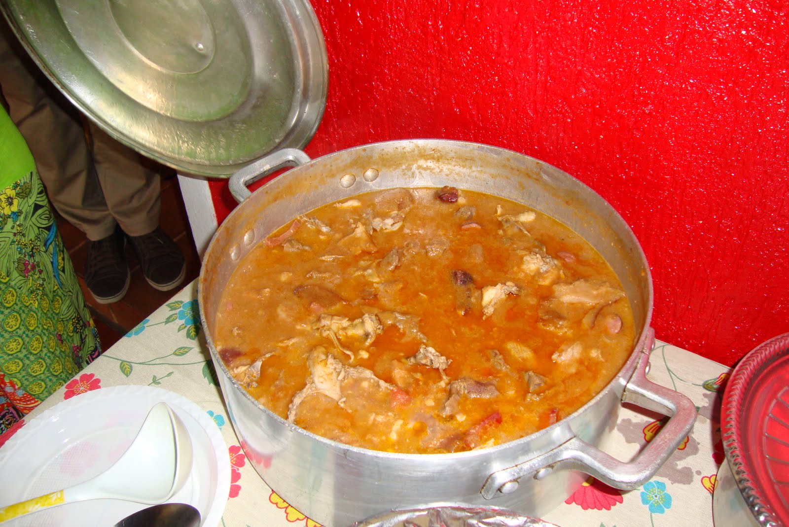 Roza Tonon: Almoço Angolano