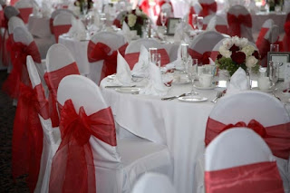 Perfectly Peared Events: Traditional Chair Covers, NO WAY!