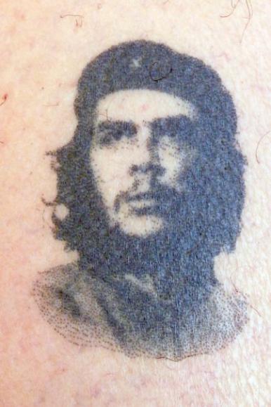 folenaomo969: che guevara tattoo